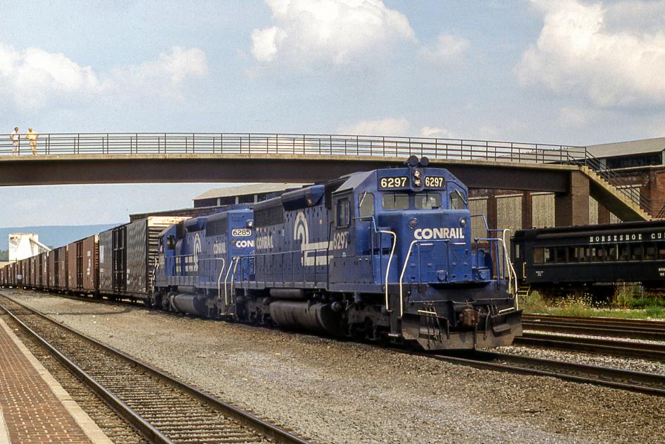 CR 6297 ALTOONA PA | Conrail Photo Archive