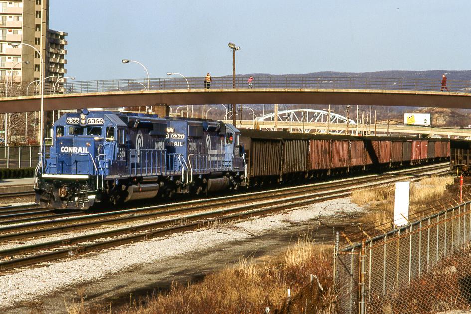CR 6366 ALTOONA PA | Conrail Photo Archive