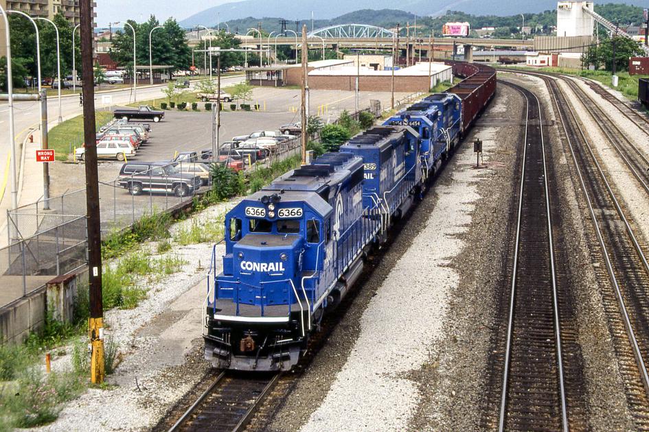 CR 6366 Altoona PA | Conrail Photo Archive