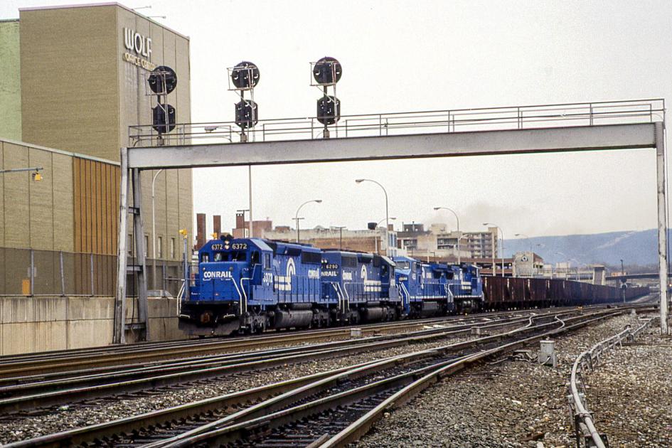 CR 6372 Altoona PA | Conrail Photo Archive