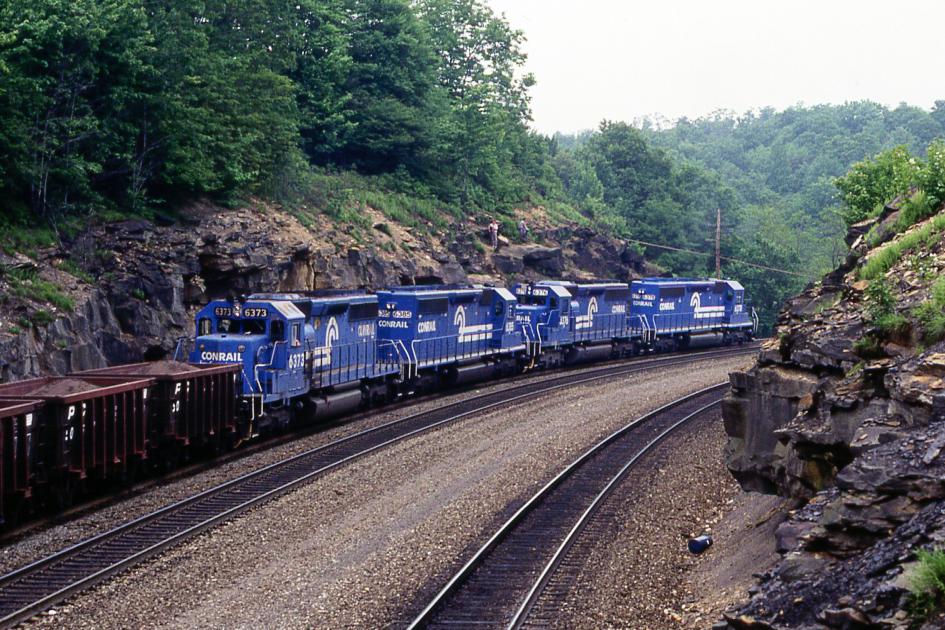 CR 6373 Allegheny Twp PA | Conrail Photo Archive