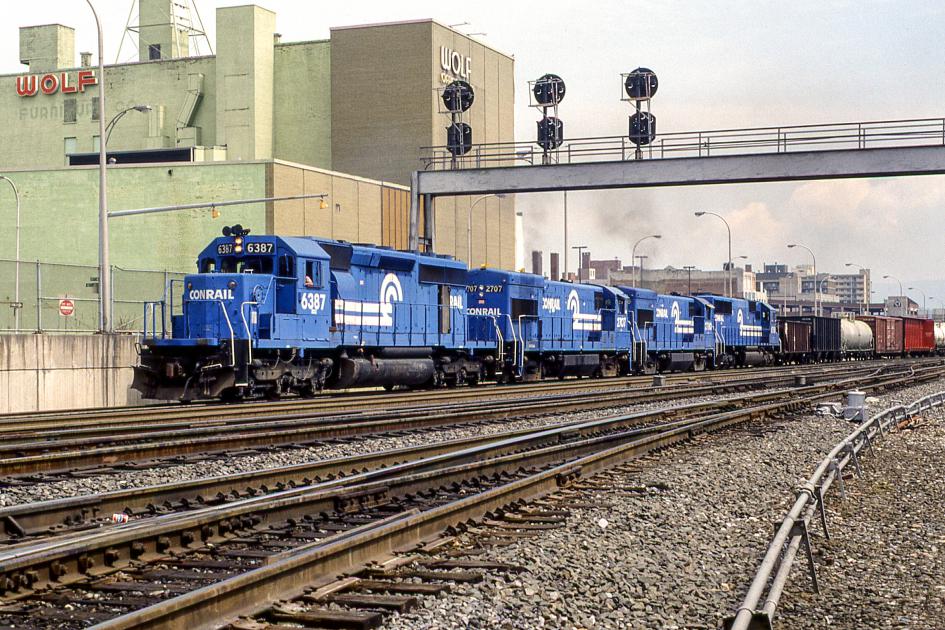 CR 6387 Altoona PA | Conrail Photo Archive