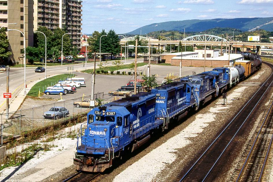 CR 6387 Altoona PA | Conrail Photo Archive