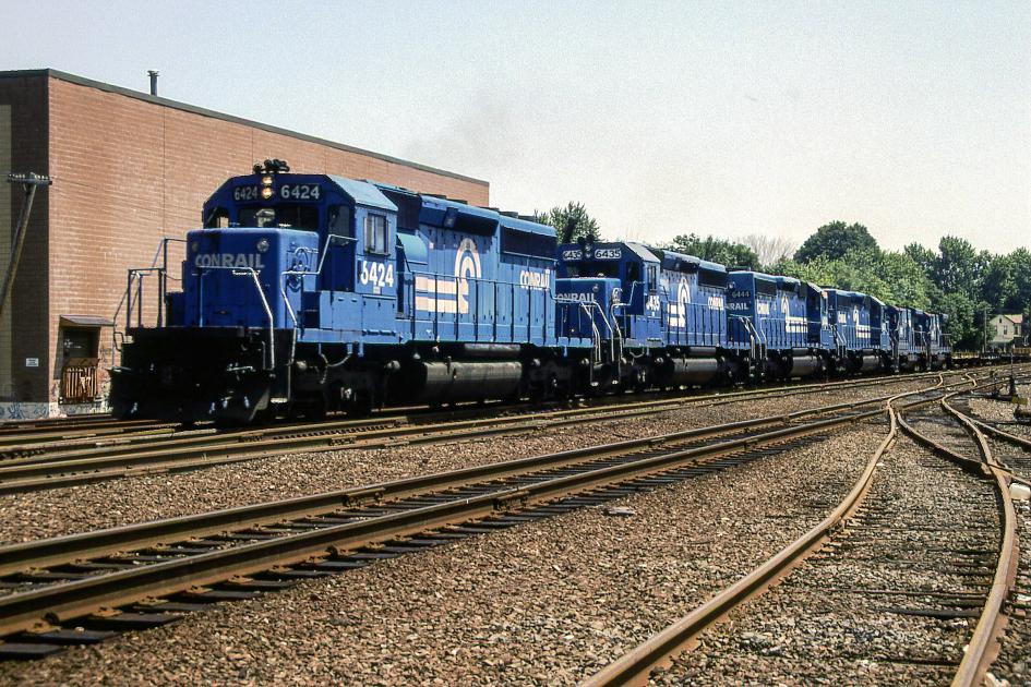 CR 6424 Danbury CT | Conrail Photo Archive