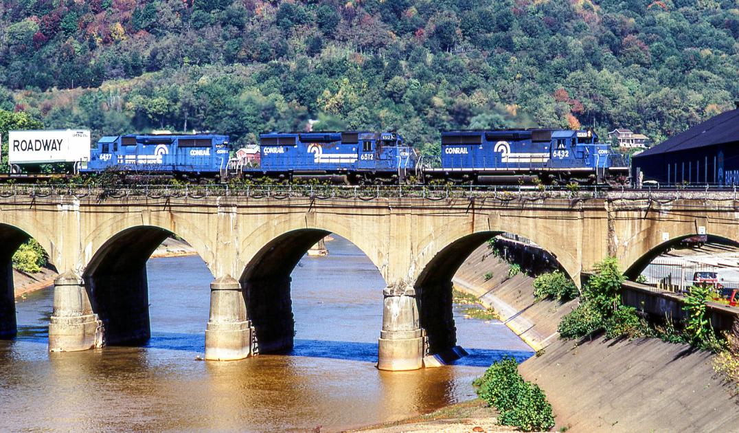 CR 6432 Little Conemaugh River Bridge | Conrail Photo Archive