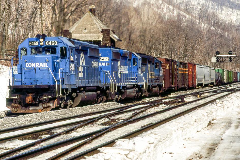 CR 6468 Allegheny Twp PA | Conrail Photo Archive