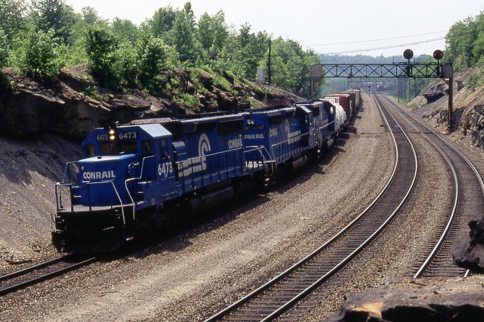 CR 6473 Allegheny Twp PA | Conrail Photo Archive