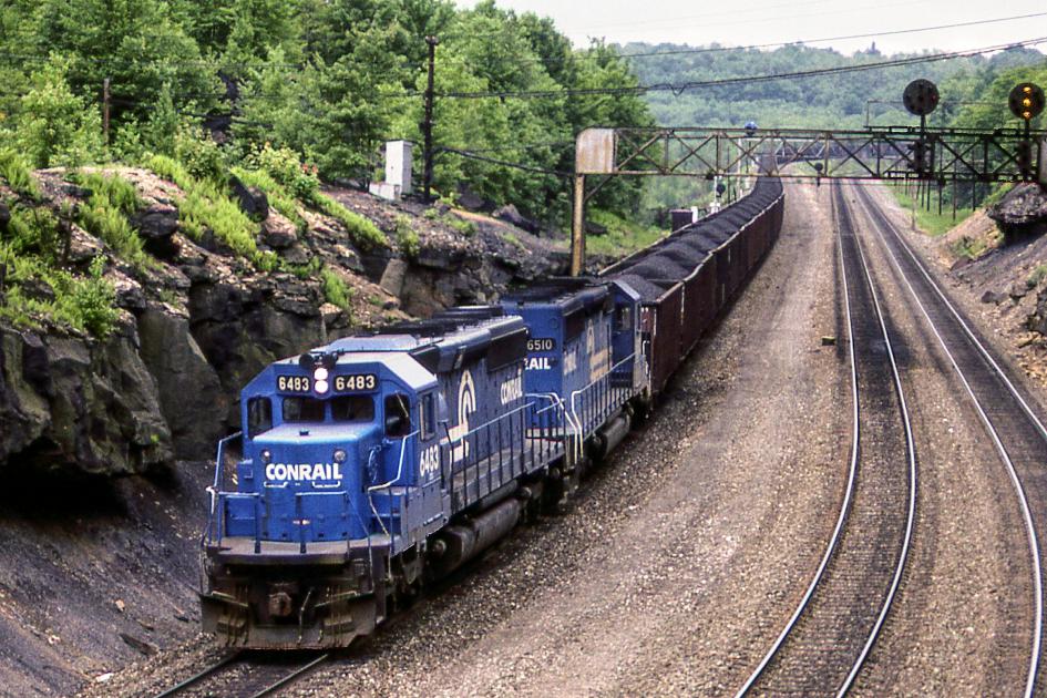 CR 6483 Allegheny Twp PA | Conrail Photo Archive