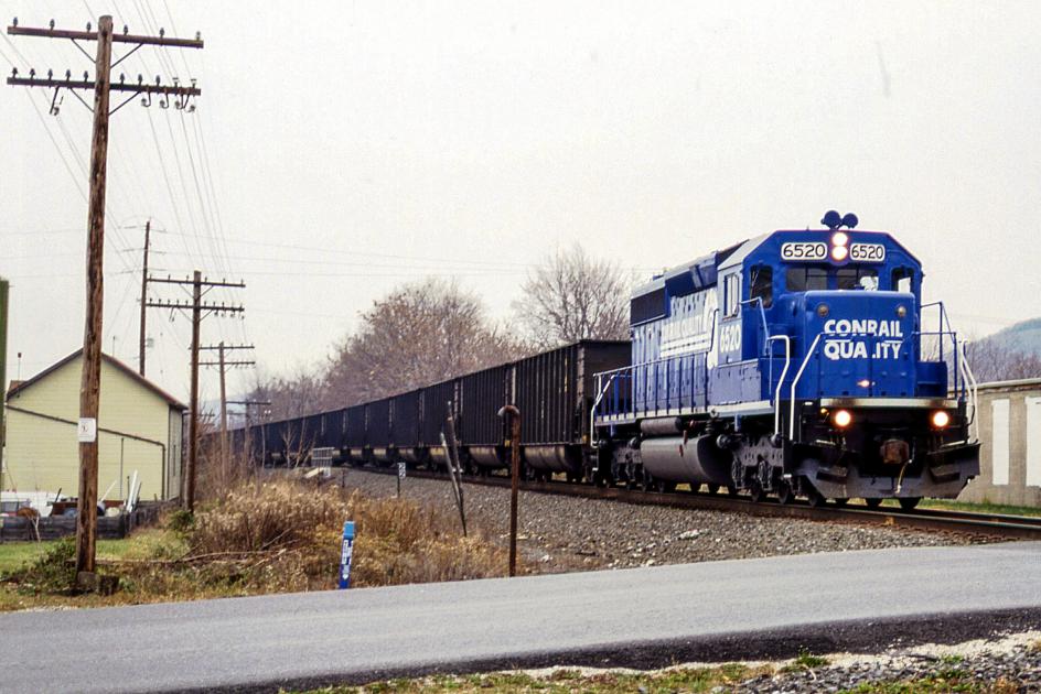 CR 6520 Mount Holly Springs PA | Conrail Photo Archive