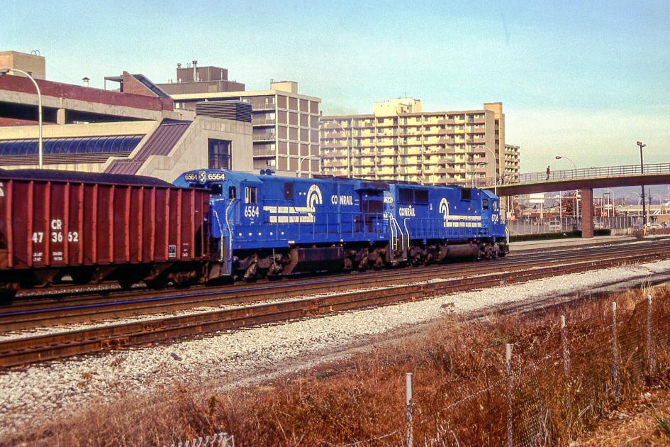 CR 6564 Altoona PA | Conrail Photo Archive