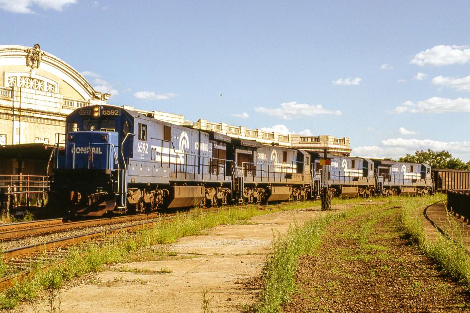 CR 6592 Worcester MA | Conrail Photo Archive