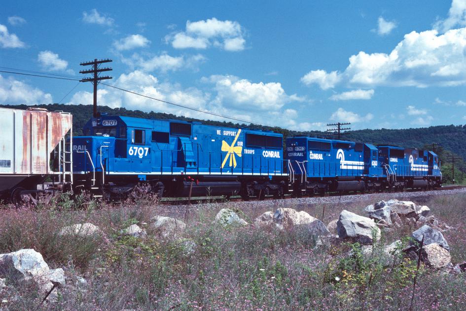 CR 6734 at Nisbet, PA with BUEN 07/14/91 | Conrail Photo Archive