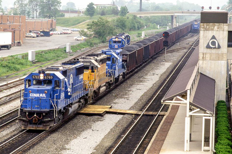 CR 6769 Altoona PA | Conrail Photo Archive
