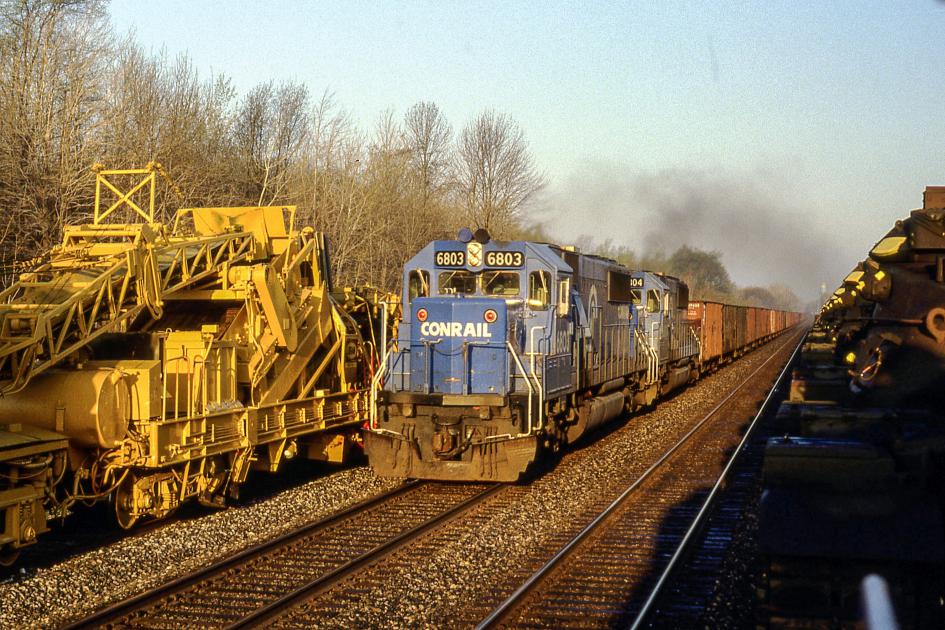 CR 6803 Conneaut OH | Conrail Photo Archive