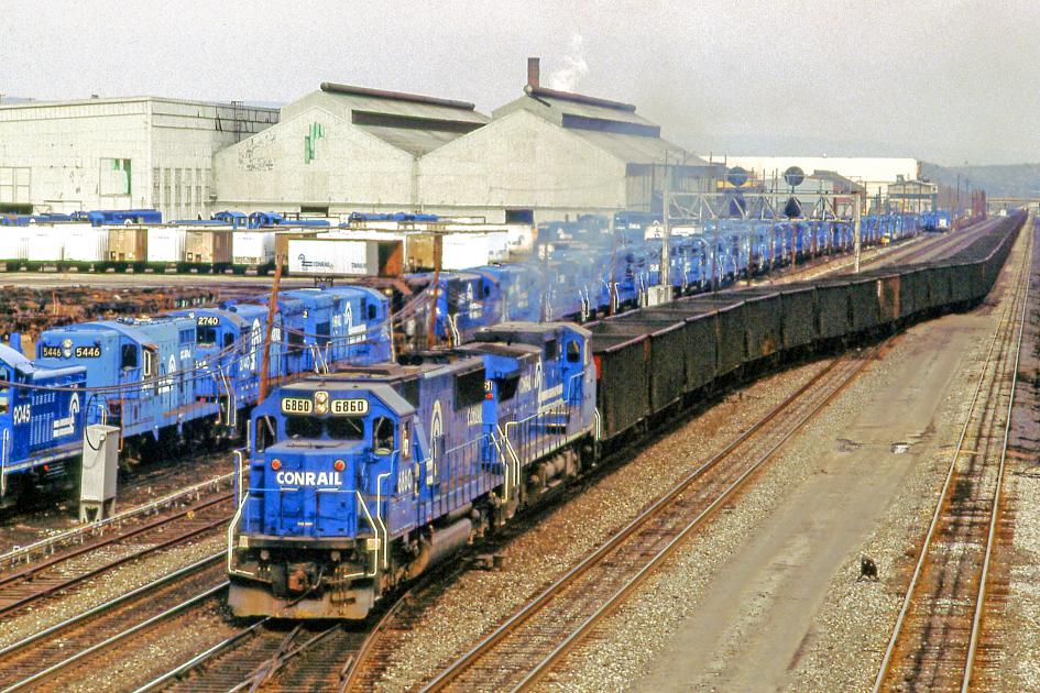 CR 6860 CP Works | Conrail Photo Archive