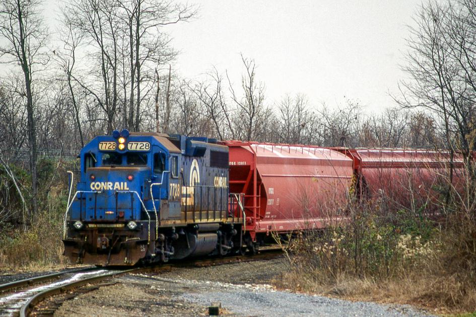 CR 7728 Mount Holly Springs PA | Conrail Photo Archive