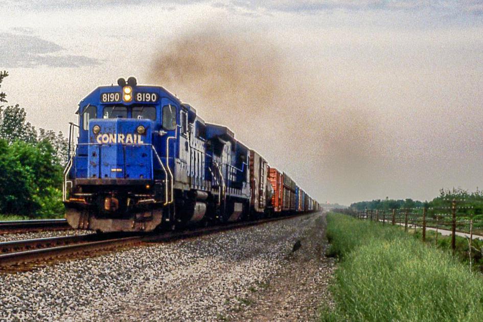 CR 8190 Angola NY | Conrail Photo Archive