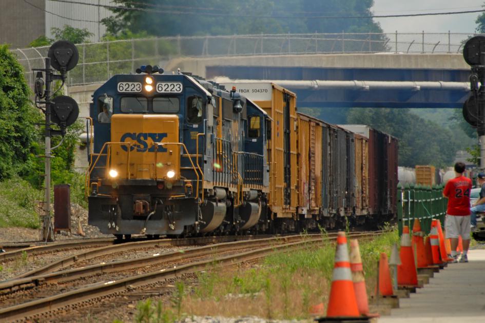 CSX 6223 Palmer MA | Conrail Photo Archive