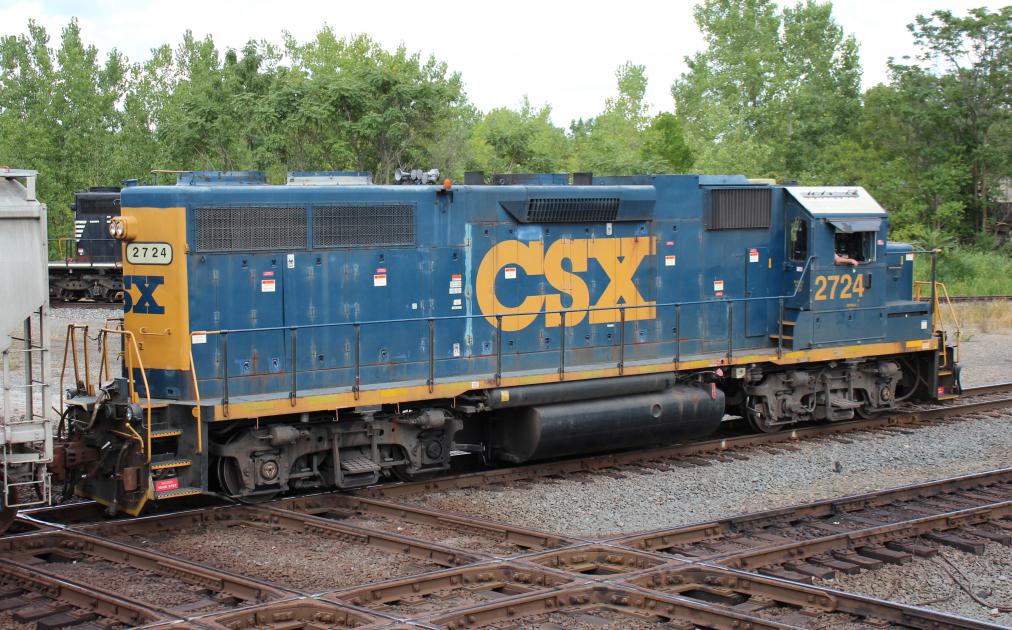 CSXT 2724 (CR 8064) | Conrail Photo Archive