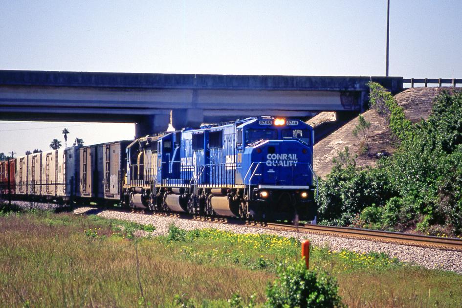 CSX 8748 Tampa FL | Conrail Photo Archive