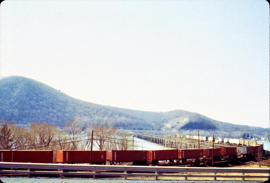 CR Rockville Bridge, March 1984 | Conrail Photo Archive