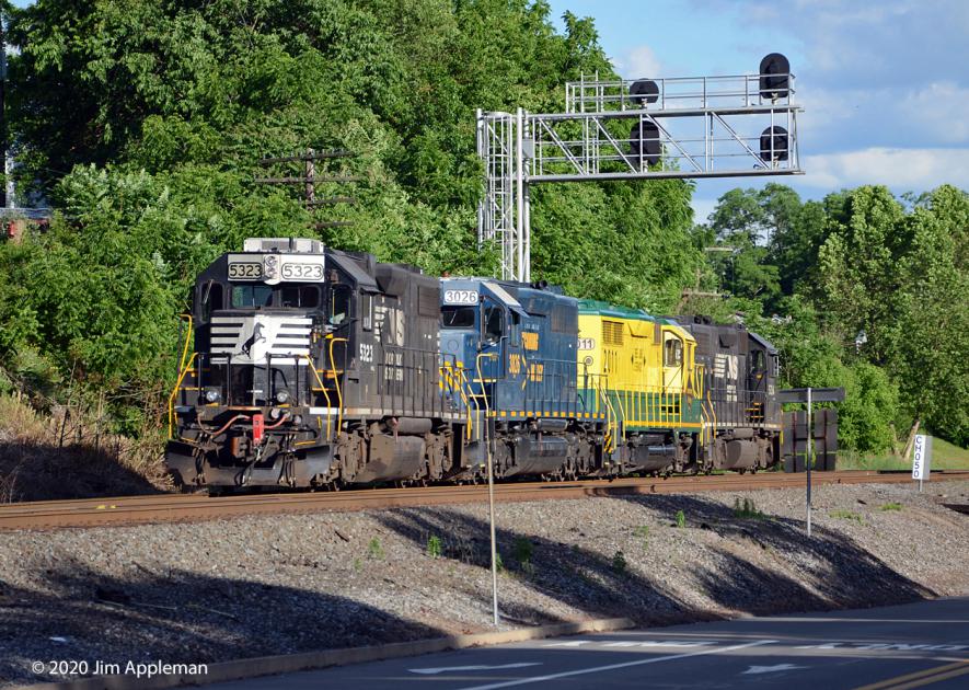 NS 5323 (CR 8149) at Watsontown, PA 6/11/2020 | Conrail Photo Archive