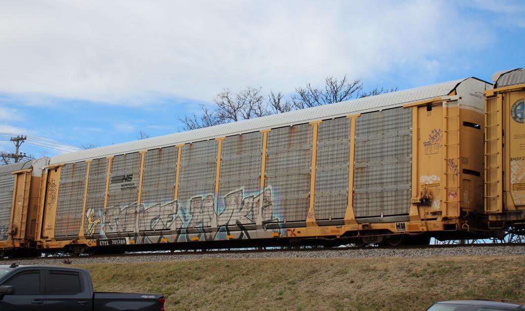 ETTX 701386-NS Rack class FT640 (ML3N) | Conrail Photo Archive
