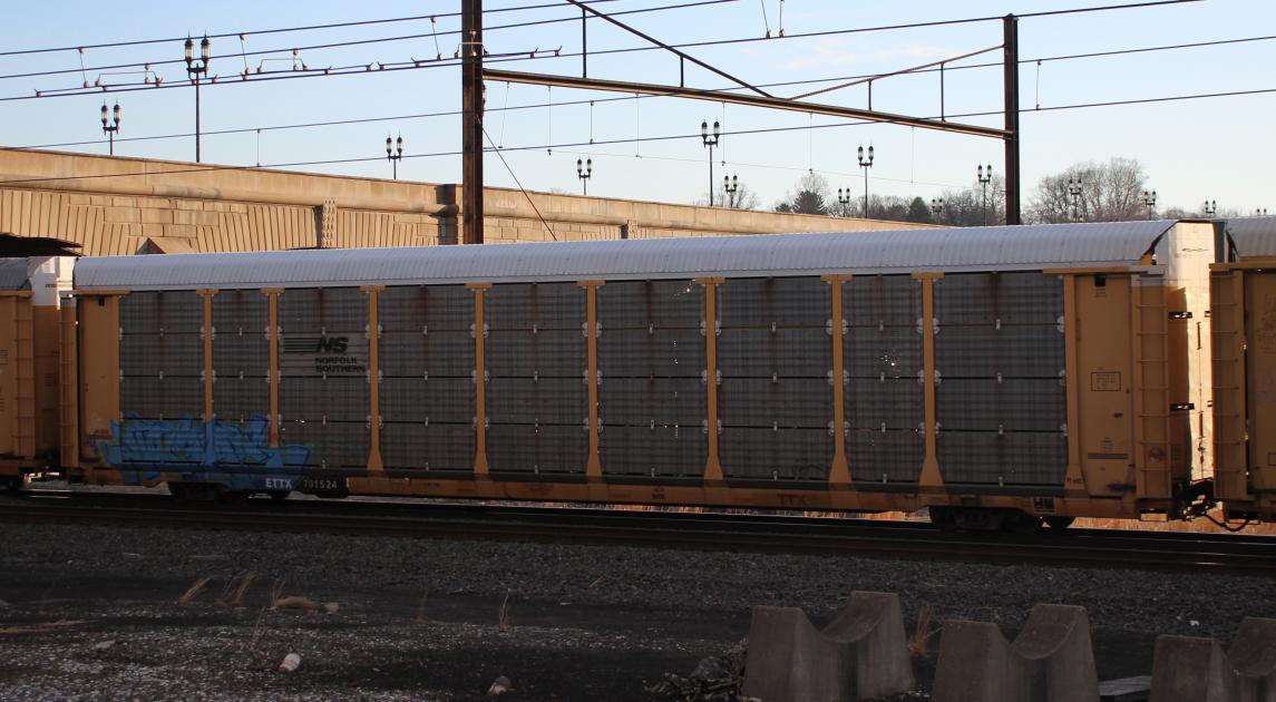 ETTX 701524-NS Rack class FT640 (ML3N) | Conrail Photo Archive