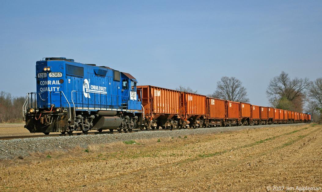 NS 5361 (CR 8223) at Schuyler, PA 4/24/2007 | Conrail Photo Archive