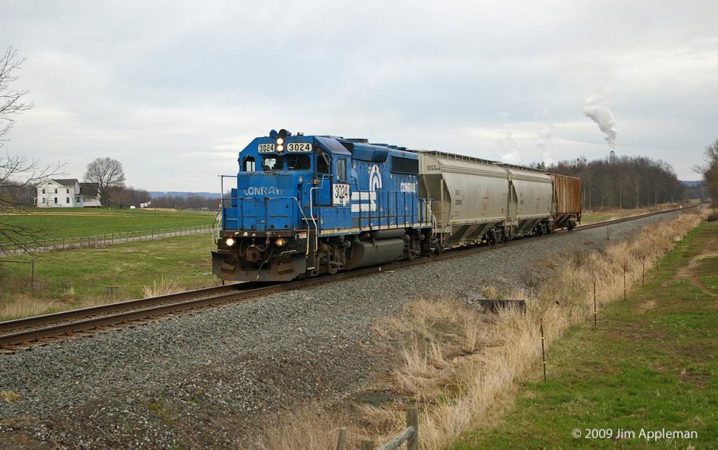 NS 3024 (CR 3319) at Schuyler, PA 4/13/2009 | Conrail Photo Archive