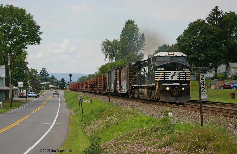 NS 8377 (CR 6158) at Watsontown, PA 7/20/2009 | Conrail Photo Archive