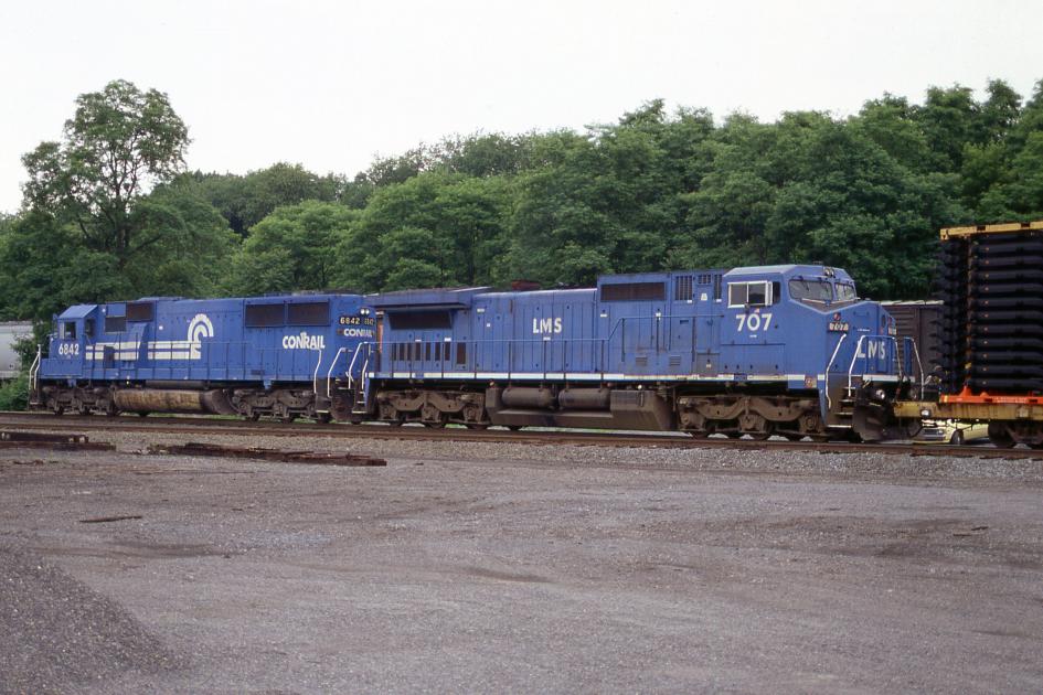 LMS 707 Northumberland PA | Conrail Photo Archive