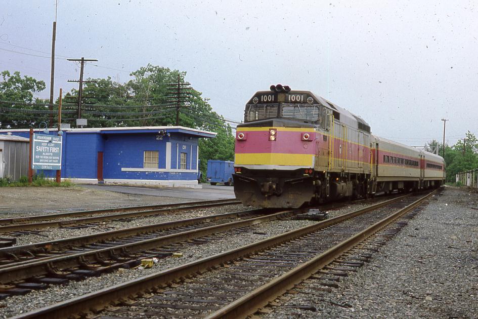 MBTA 1001 CP22 | Conrail Photo Archive