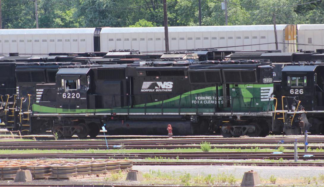 NS 6220 (CR 6449) | Conrail Photo Archive