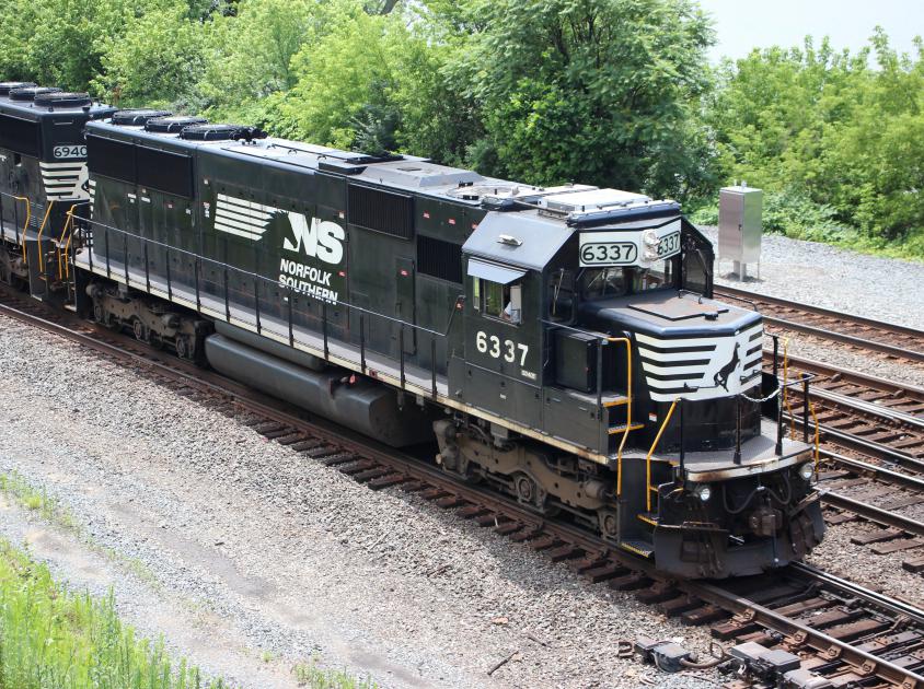 NS 6337 (CR 6730) | Conrail Photo Archive