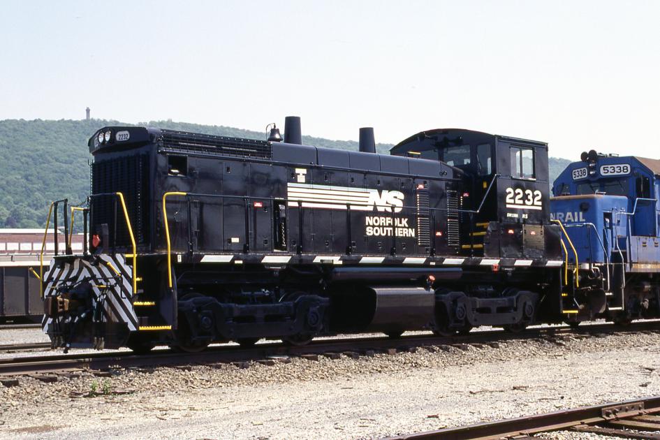 NS 2232 Reading Yard | Conrail Photo Archive
