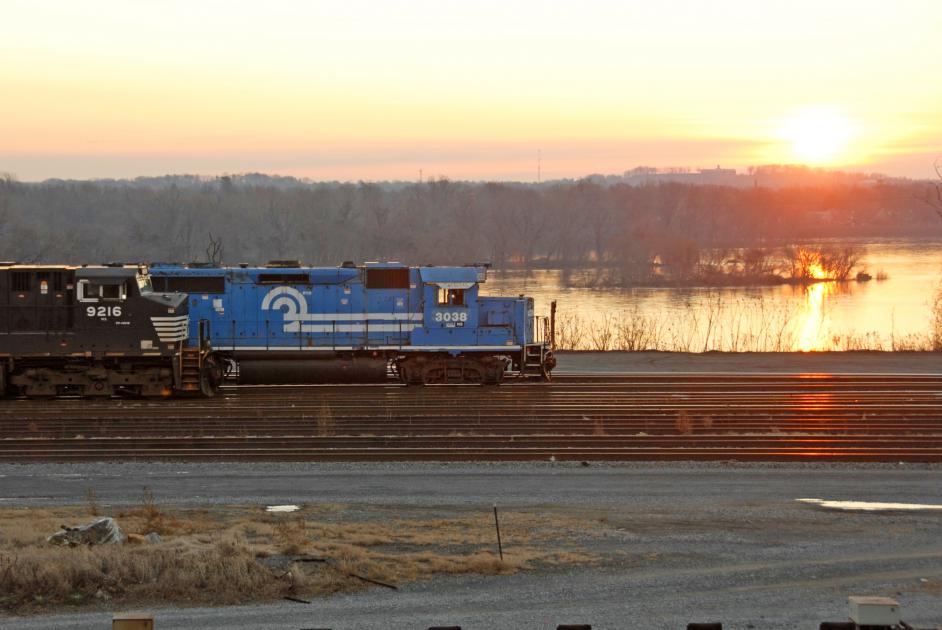 NS 3038 Enola Yard | Conrail Photo Archive