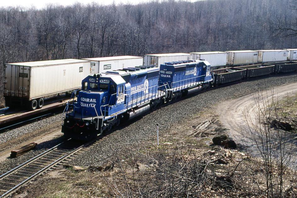 NS 3348 Bennington Curve | Conrail Photo Archive