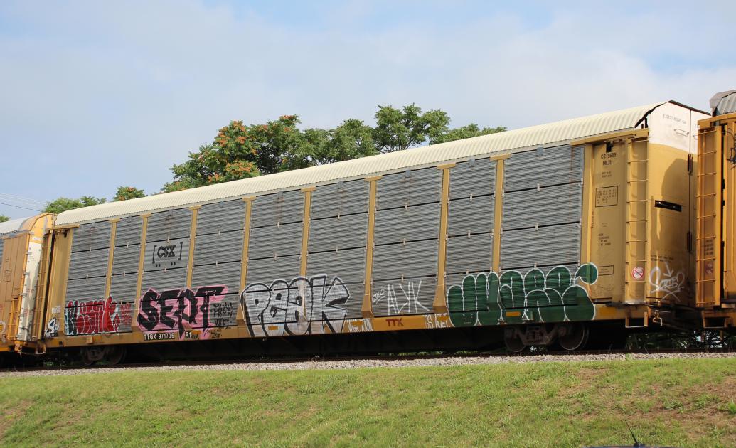 TTGX 971906-Rack class ML2L | Conrail Photo Archive