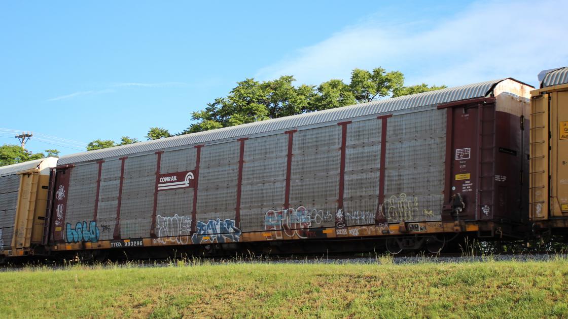 TTGX 993296-Rack class ML2L | Conrail Photo Archive