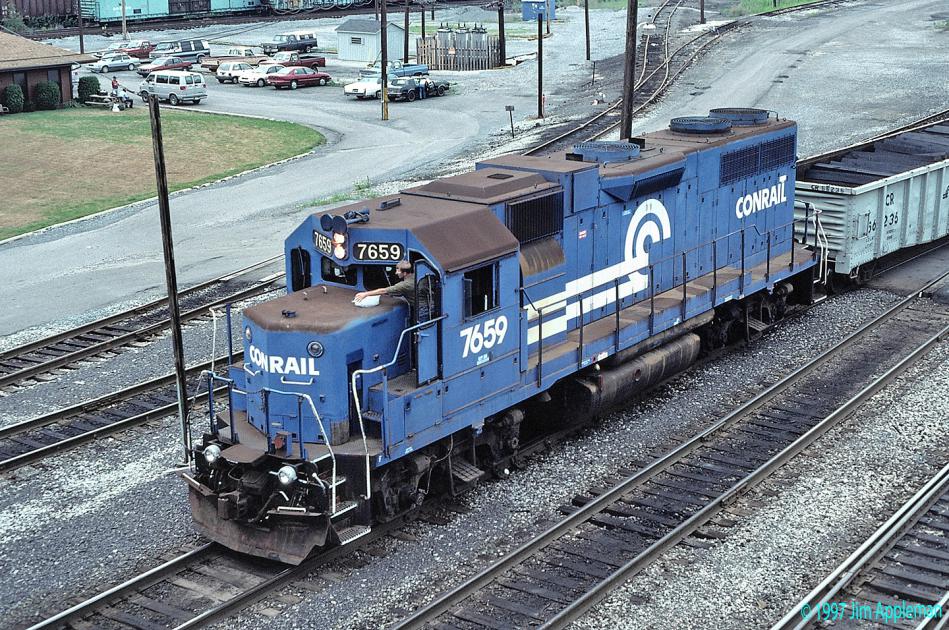 CR 7659 at Altoona, PA 8/2/1997 | Conrail Photo Archive