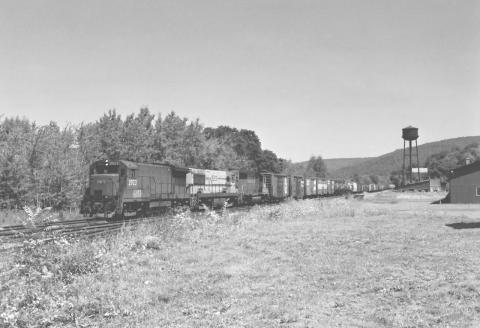 GE U33B | Conrail Photo Archive