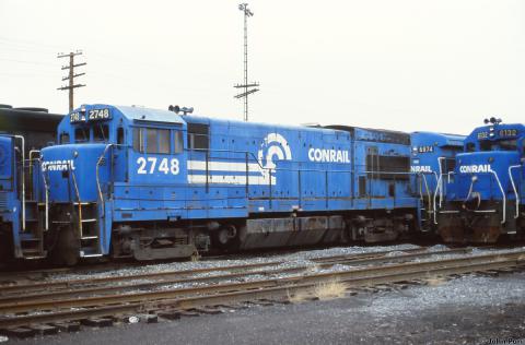 GE U23B | Conrail Photo Archive