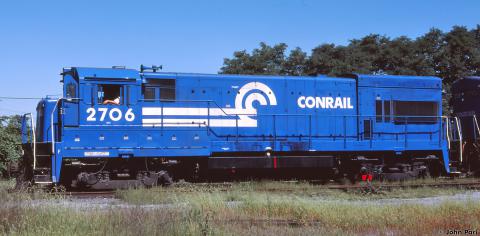 GE U23B | Conrail Photo Archive