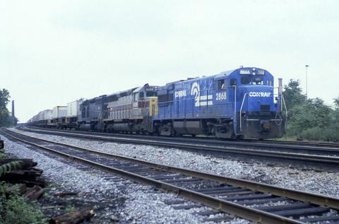 GE U30B | Conrail Photo Archive