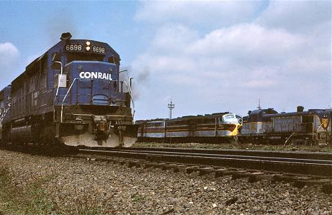 EMD SDP45 | Conrail Photo Archive