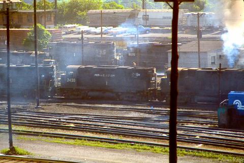 ALCO C424 and C425 | Conrail Photo Archive