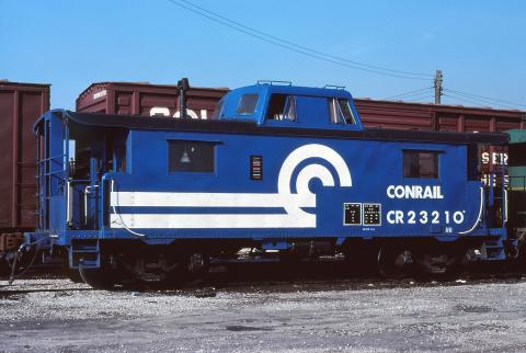 N8 (ex Penn Central / ex-PRR) Cabooses | Conrail Photo Archive