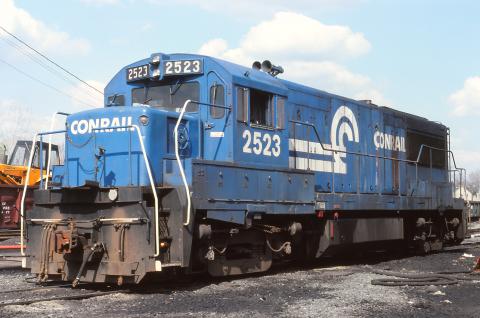GE U25B | Conrail Photo Archive