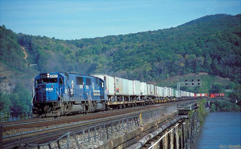 EMD SD60 | Conrail Photo Archive